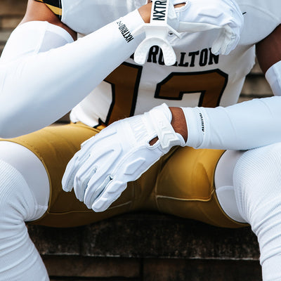 NXTRND | Football Gloves